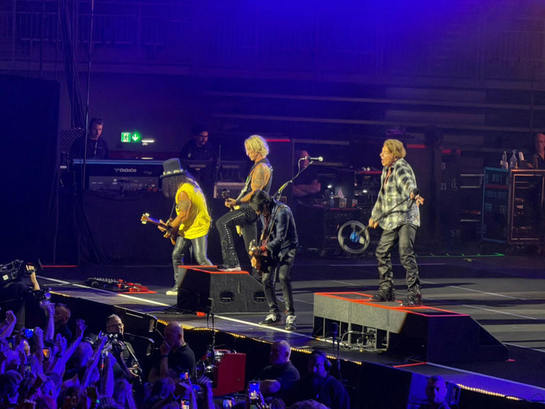 Koncert Guns N' Roses w Gliwicach za nami. Szaleństwo pod sceną - tak ...