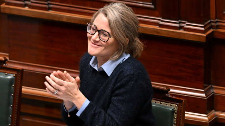 Le pacte européen sur les migrations a finalement été approuvé malgré l ...