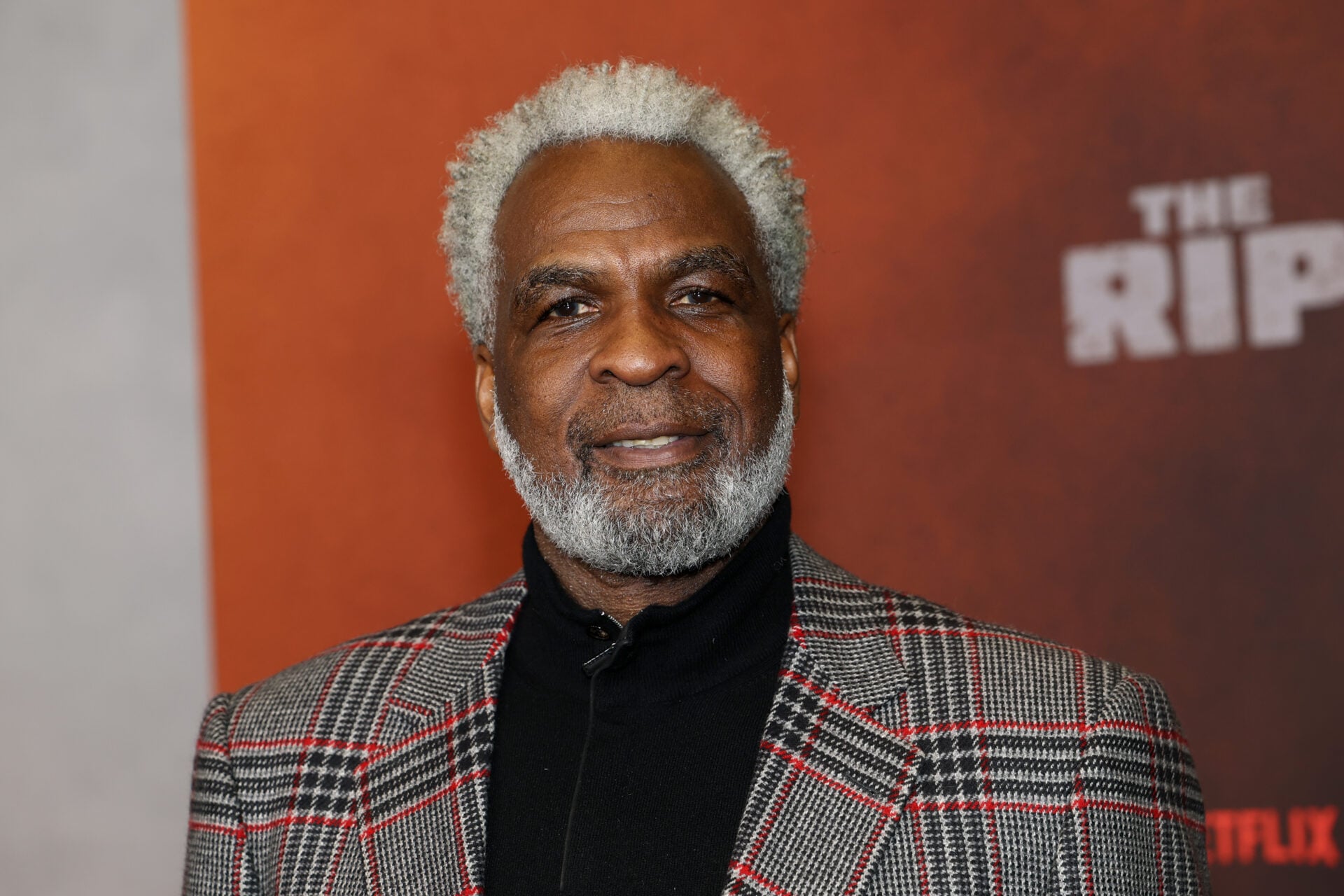 Charles Oakley exposes Adam Silver’s massive lie about Michael Jordan ...