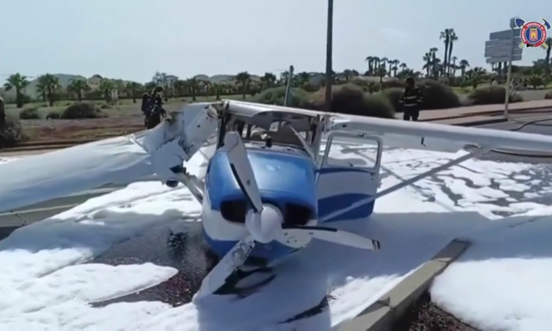 Plane crashes onto busy road near tourists in Canary Islands hotspot