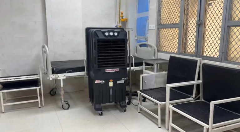 'Furnace': Madhya Pradesh hospital's burn ward patients suffering in heat