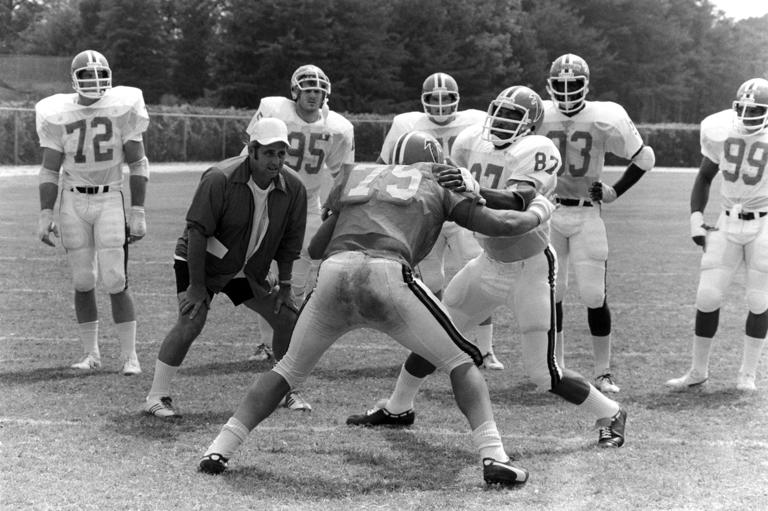 Falcons history: Why the 1977 Gritz Blitz defense is the NFL’s best of ...