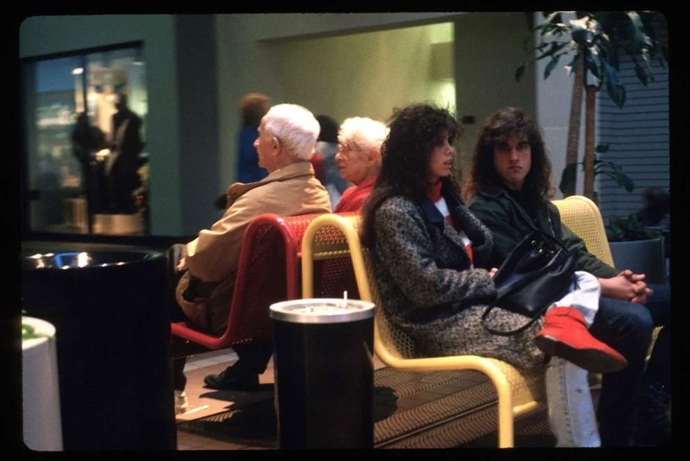 15 things you could only see in an '80s mall