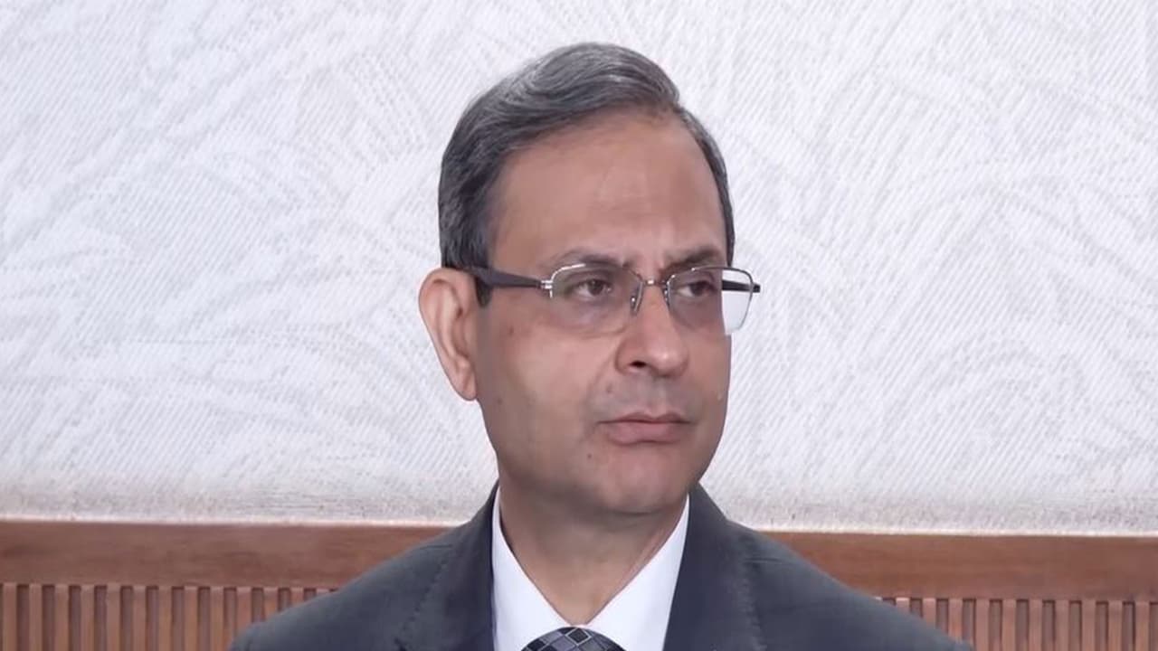RBI vigilant on rupee, welcomes tax relief for FIIs: Sanjay Malhotra