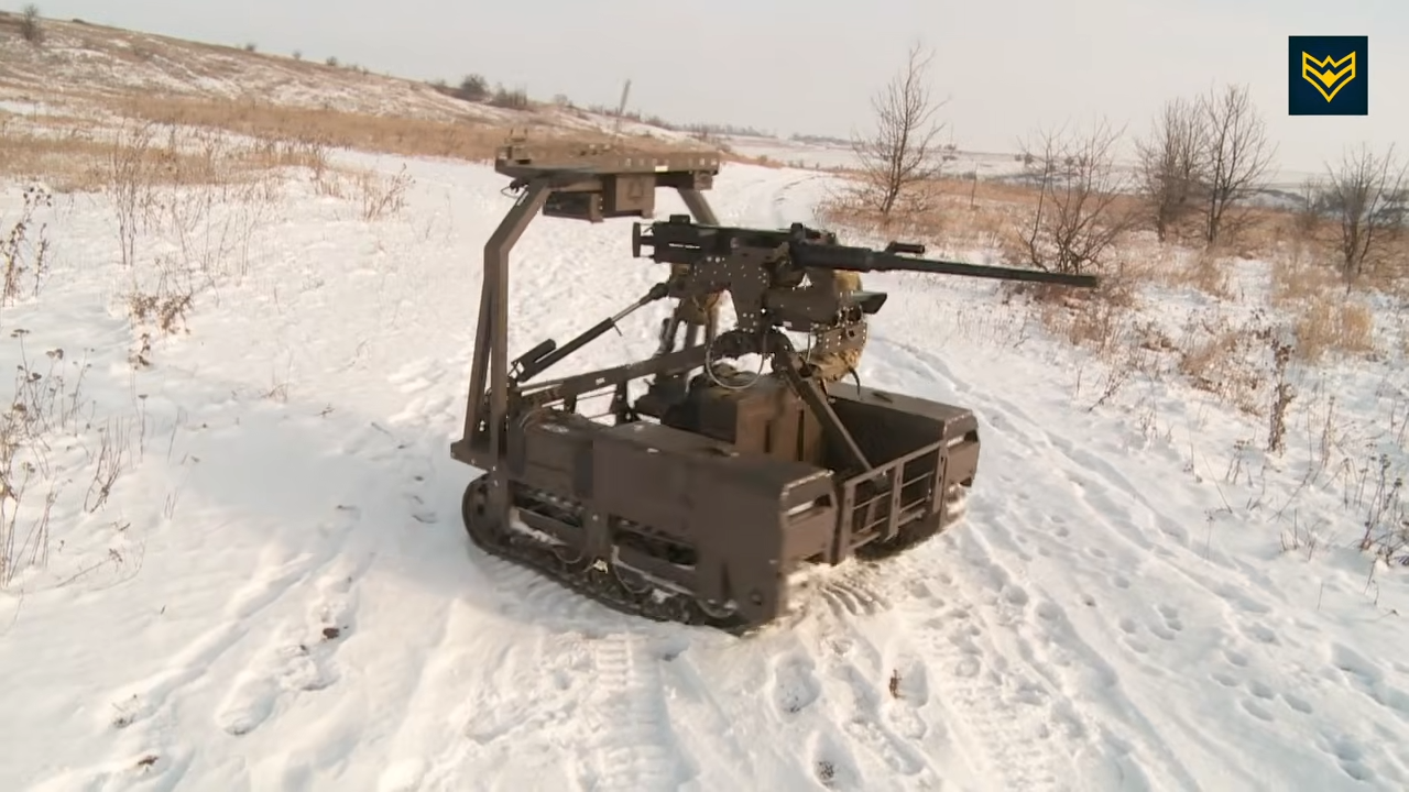 Ukraine sent a robot with a Browning M2 to the front... Russia couldn't ...