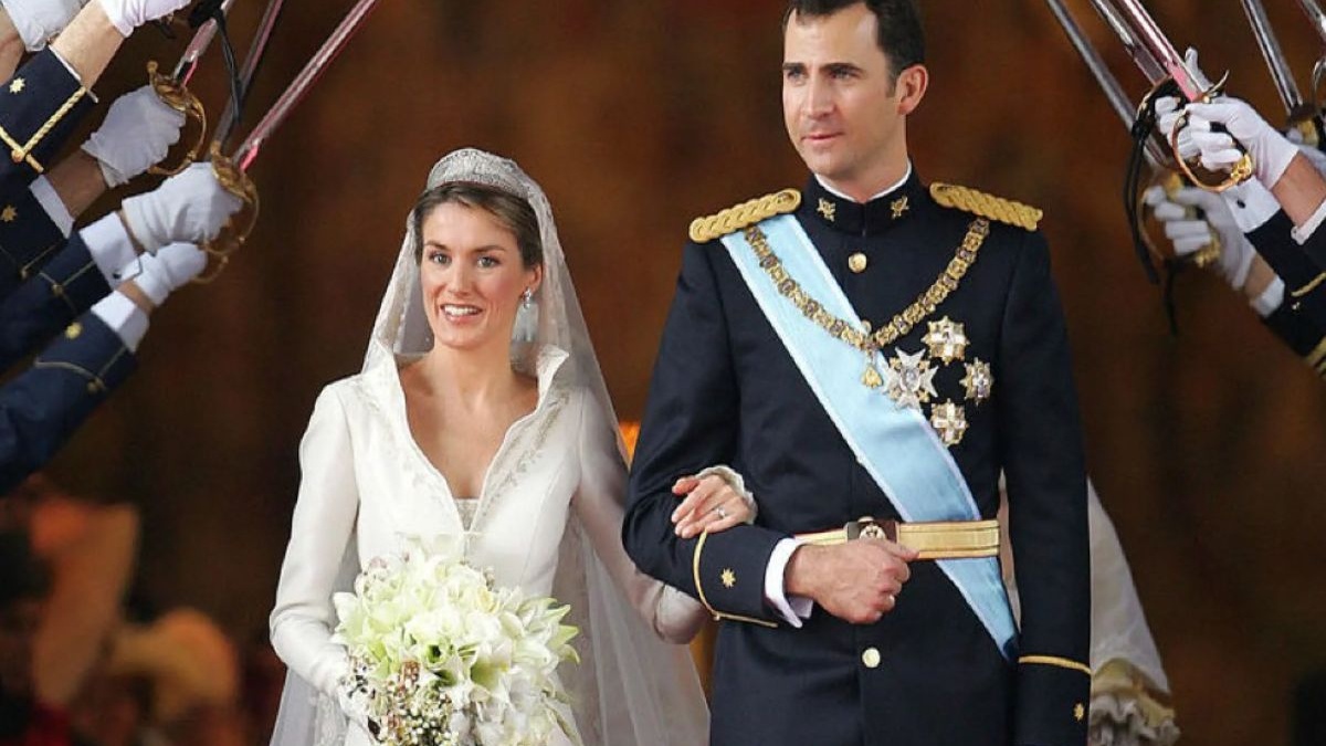 Dating Spain's future queen: Princess Leonor's strict royal rules