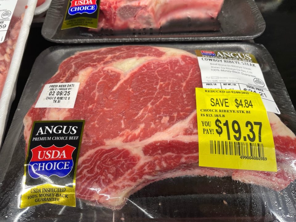 3 best budget grocery store steaks for grilling, according to butchers