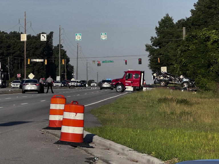 Two people killed in Gordon Highway crash Friday morning, traffic flowing