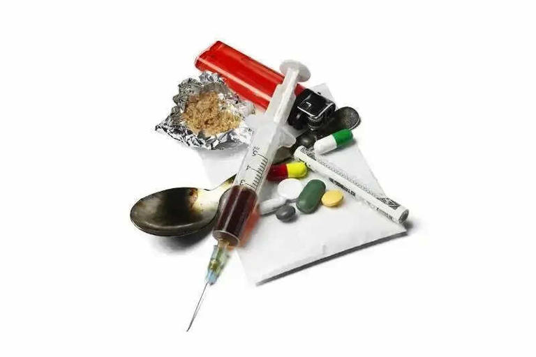 Punjab battles on two fronts: Drugs & HIV; shared needles a key factor ...