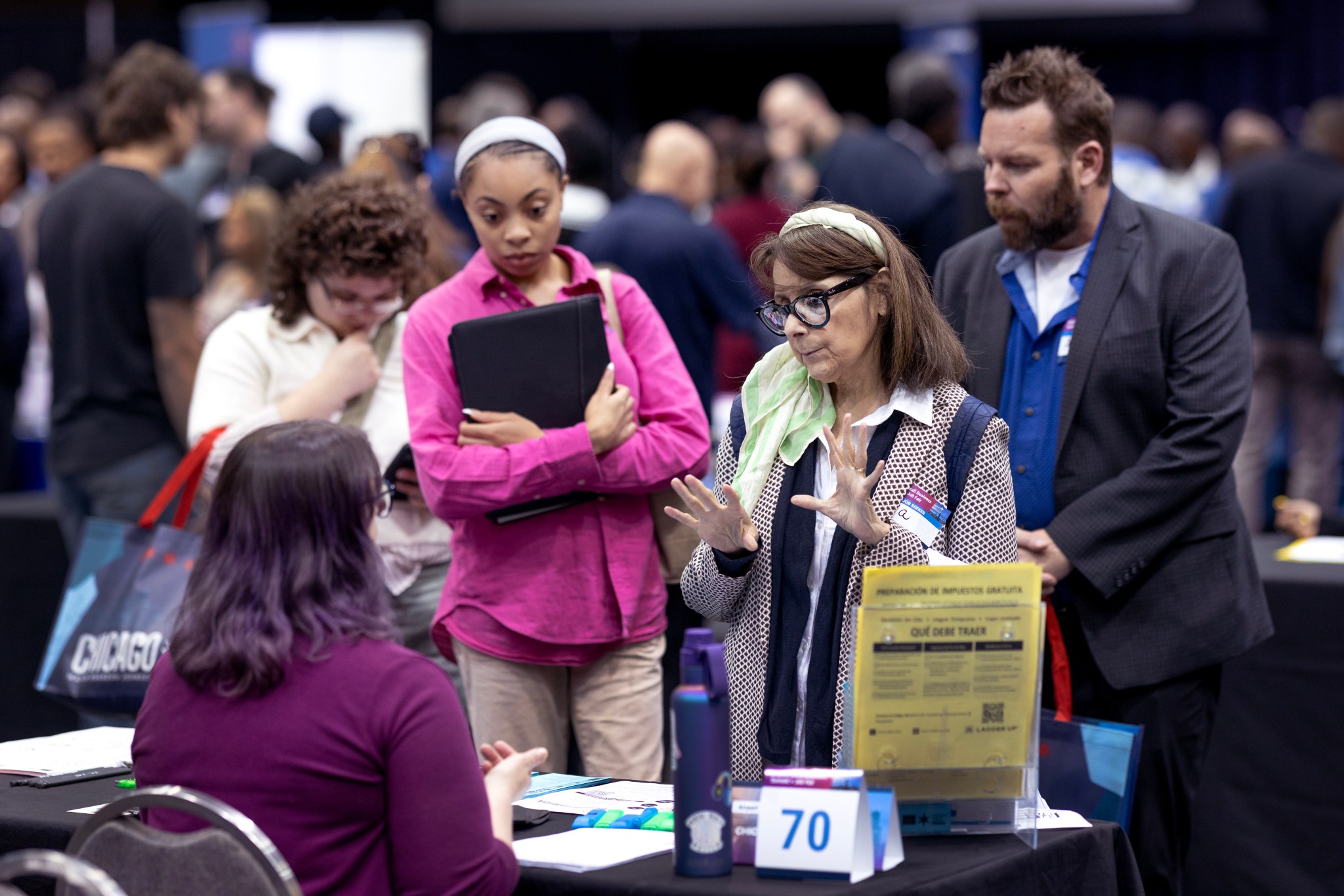 Jobs report blows past expectations again in boost for Trump