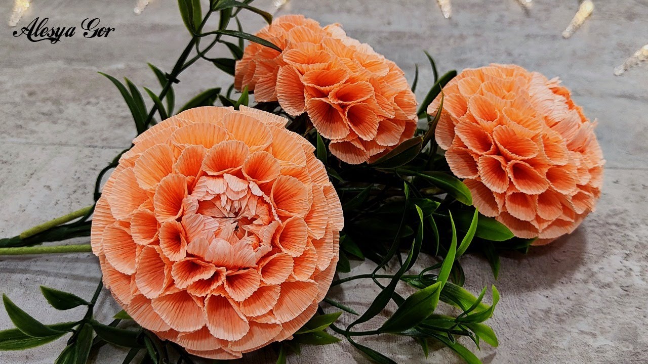 Crepe paper dahlias enchant your home with DIY flowers