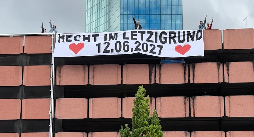 Erwischt! Hecht führen Guerilla-Aktion durch
