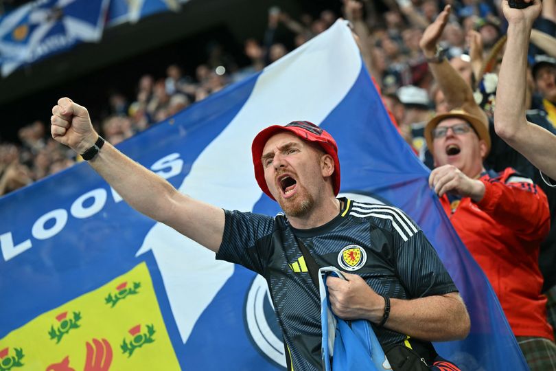 How to apply for an ESTA properly as Scottish football fans experience ...