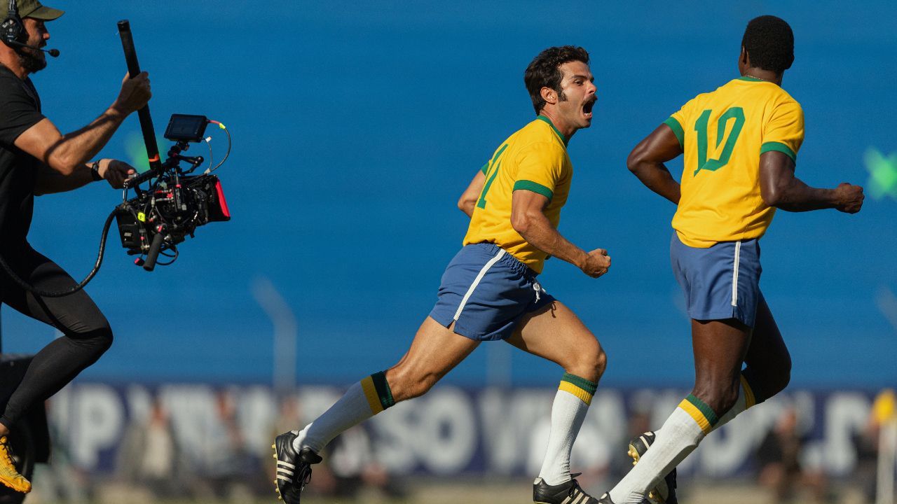 A regra de ouro para o elenco da série Brasil 70: Como os diretores ...