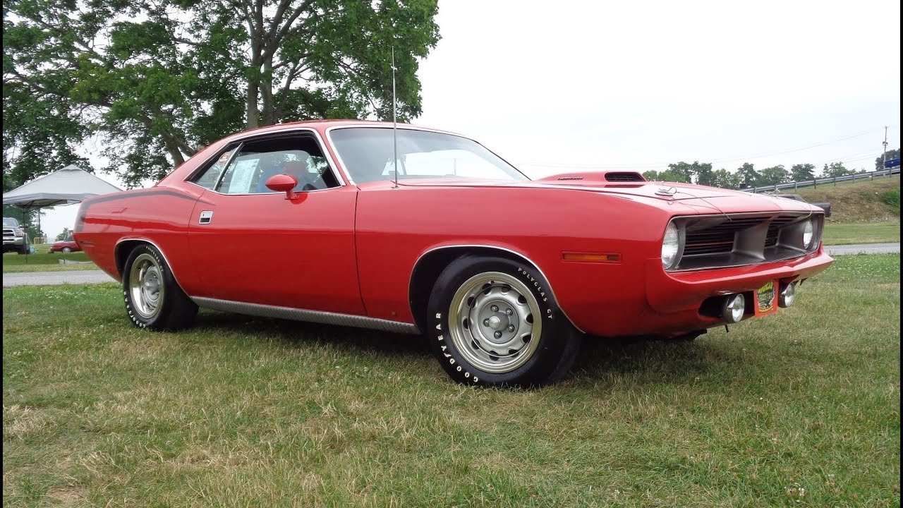 Muscle car royalty: The iconic '70 426 Hemi Cuda