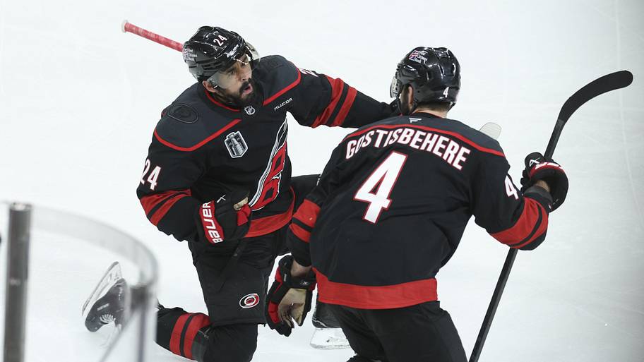 Morning chirps: Hurricanes even up final, two big names added to trade ...