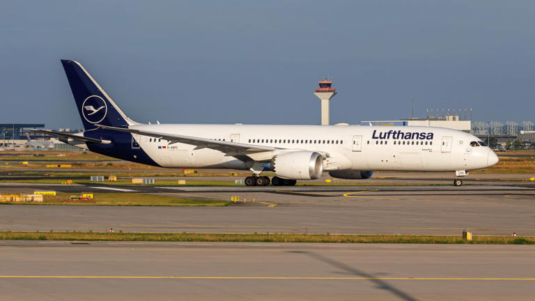 Multiple Lufthansa workers injured after Boeing plane's nose gear collapses