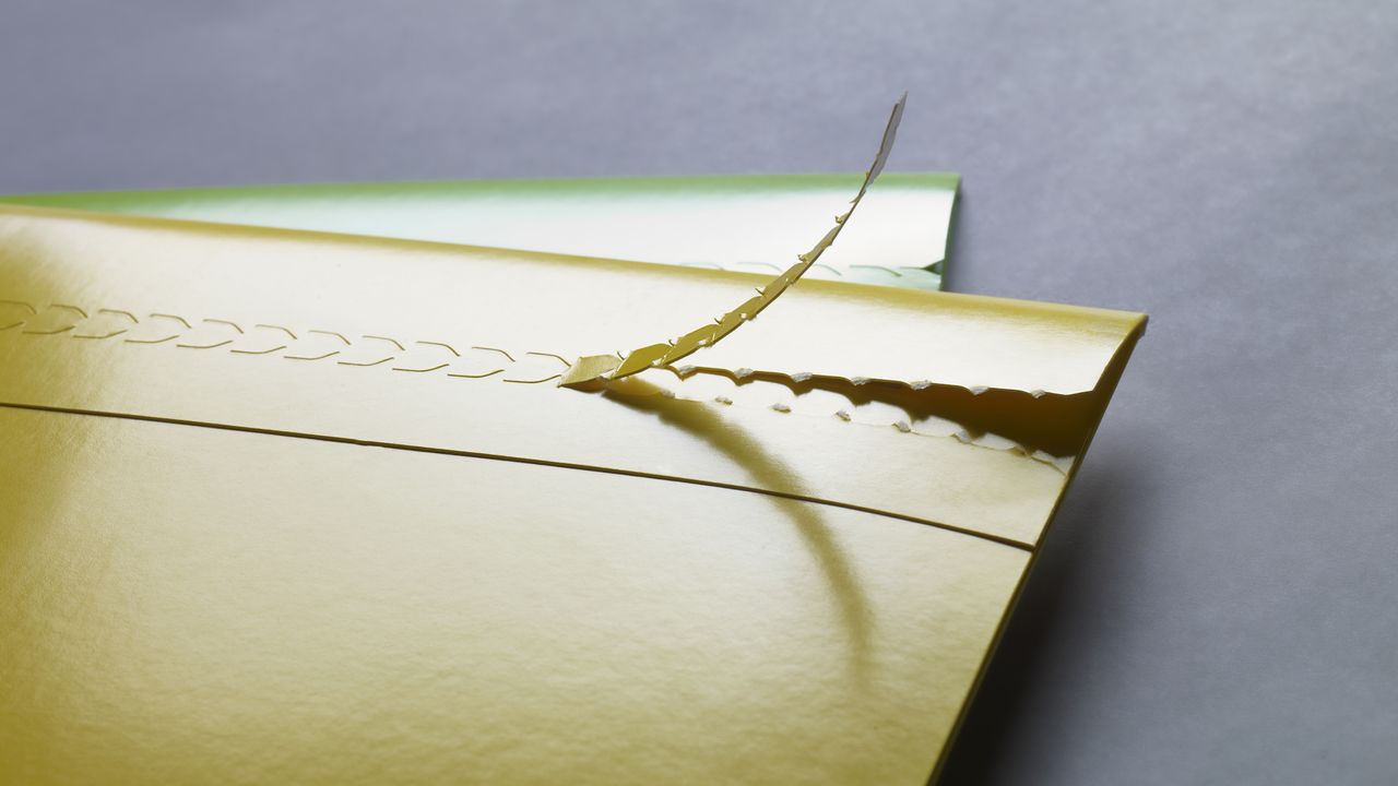 Outlook may have allowed unencrypted connections for decades, report claims