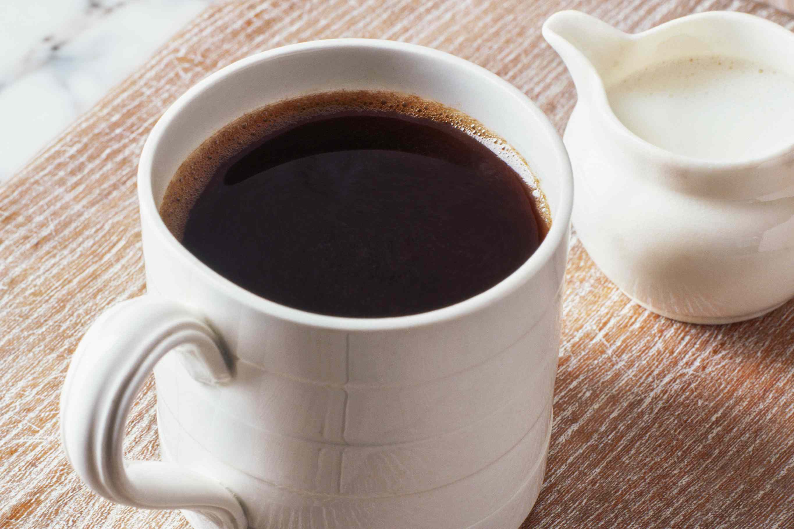Baristas say this is the best non-dairy creamer for your coffee