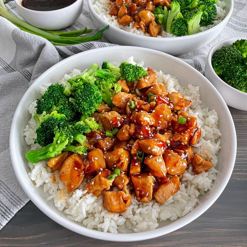 25 quick dinners built around one really good sauce