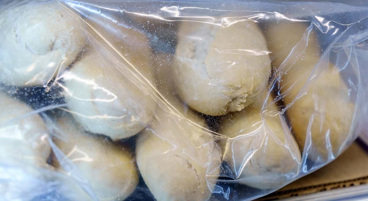 Los nutricionistas se ponen de acuerdo: el pan congelado es más ...