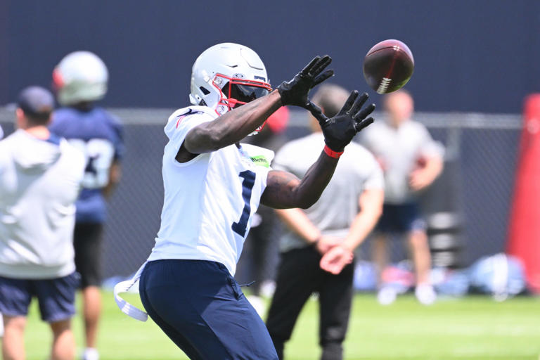 Has AJ Brown trade increased Patriots’ Super Bowl odds?