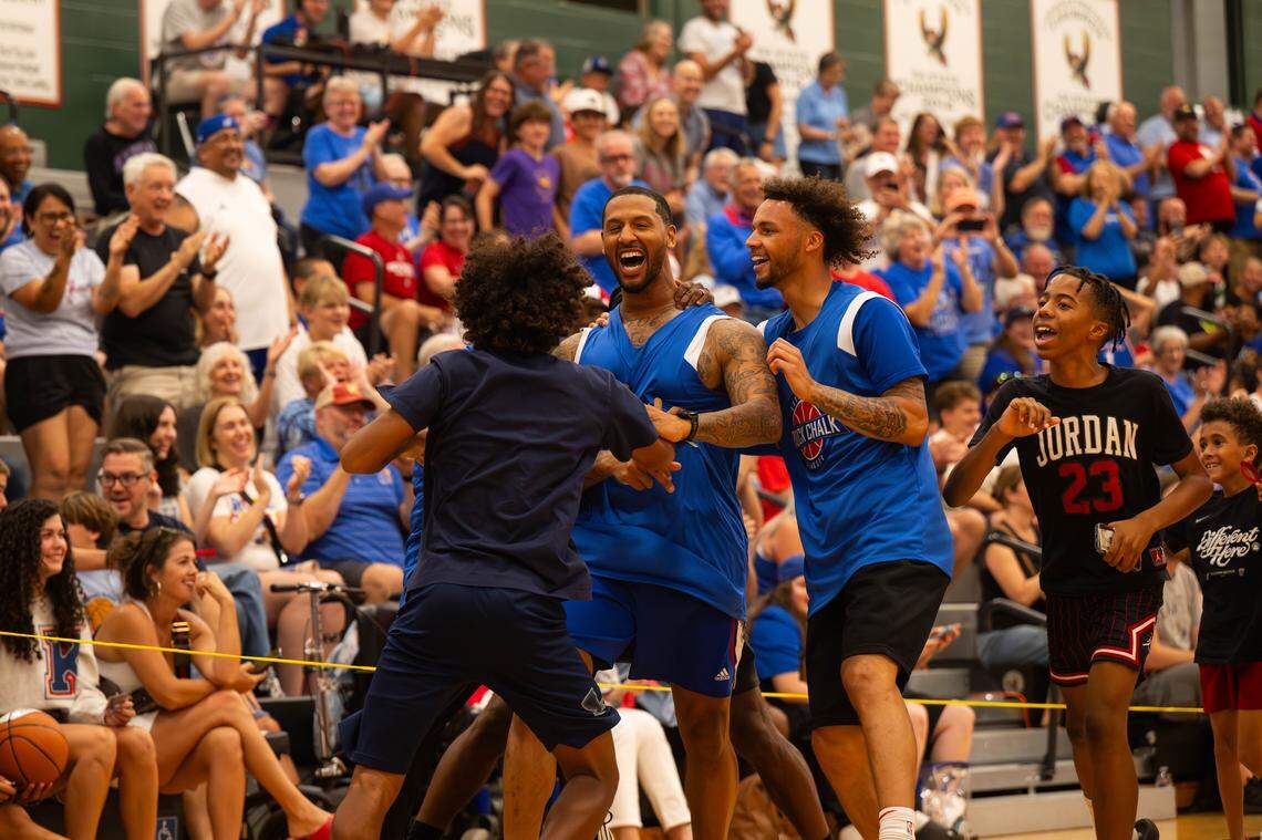 Travis Releford hits game-winning 3, earns MVP honors at KU's Roundball ...