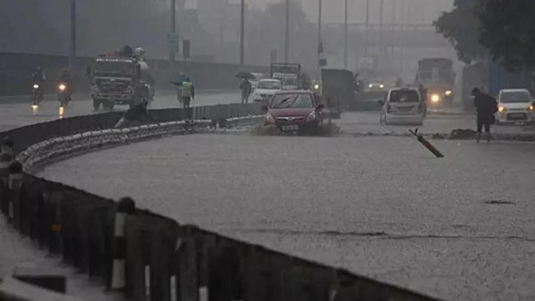 IMD weather alert: Heavy rain, thunderstorms forecast across multiple ...