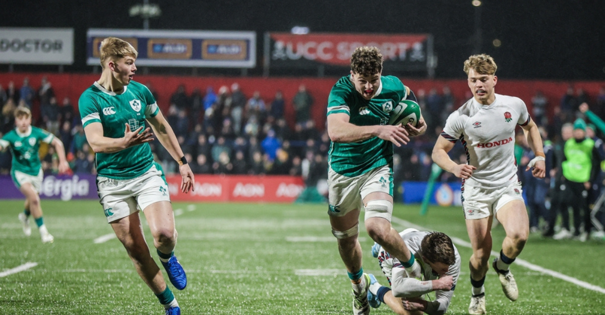 Michael Foy signs new Munster deal, set for 2027 senior squad promotion