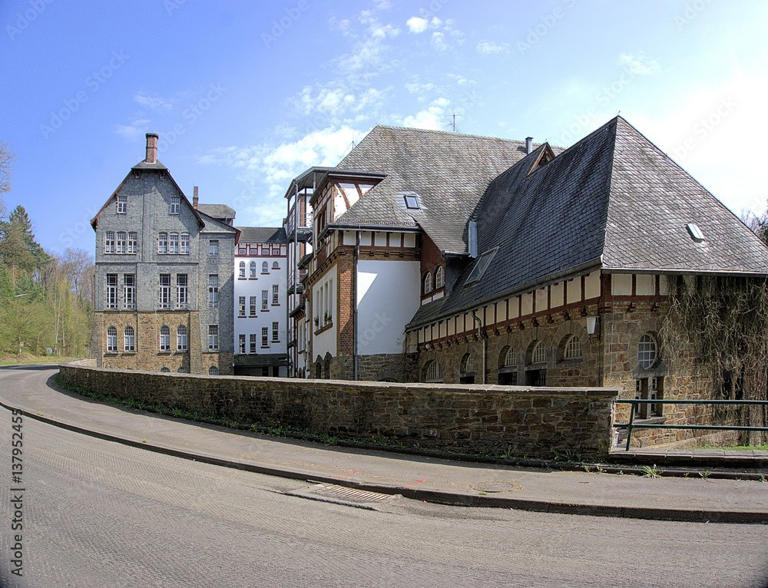 Se vende un antiguo hospital en Alemania con 6.000 m2 por solo un euro