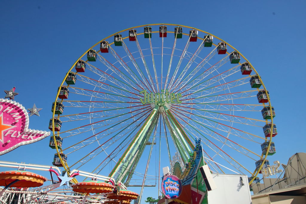 Riesenrad, Geisterbahn und eine 60-Meter-Attraktion: Dieser Rummel ist ...