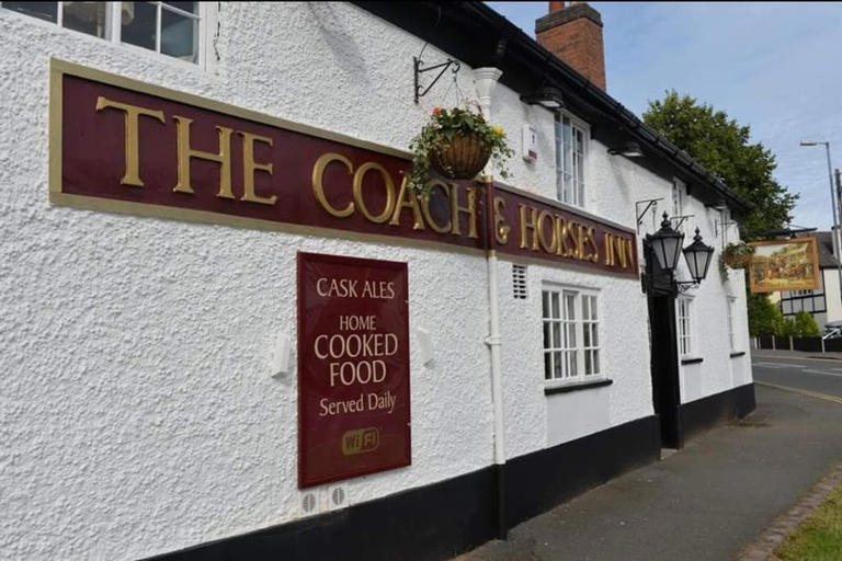 'Crown jewel' Leicestershire village pub saved from permanent closure