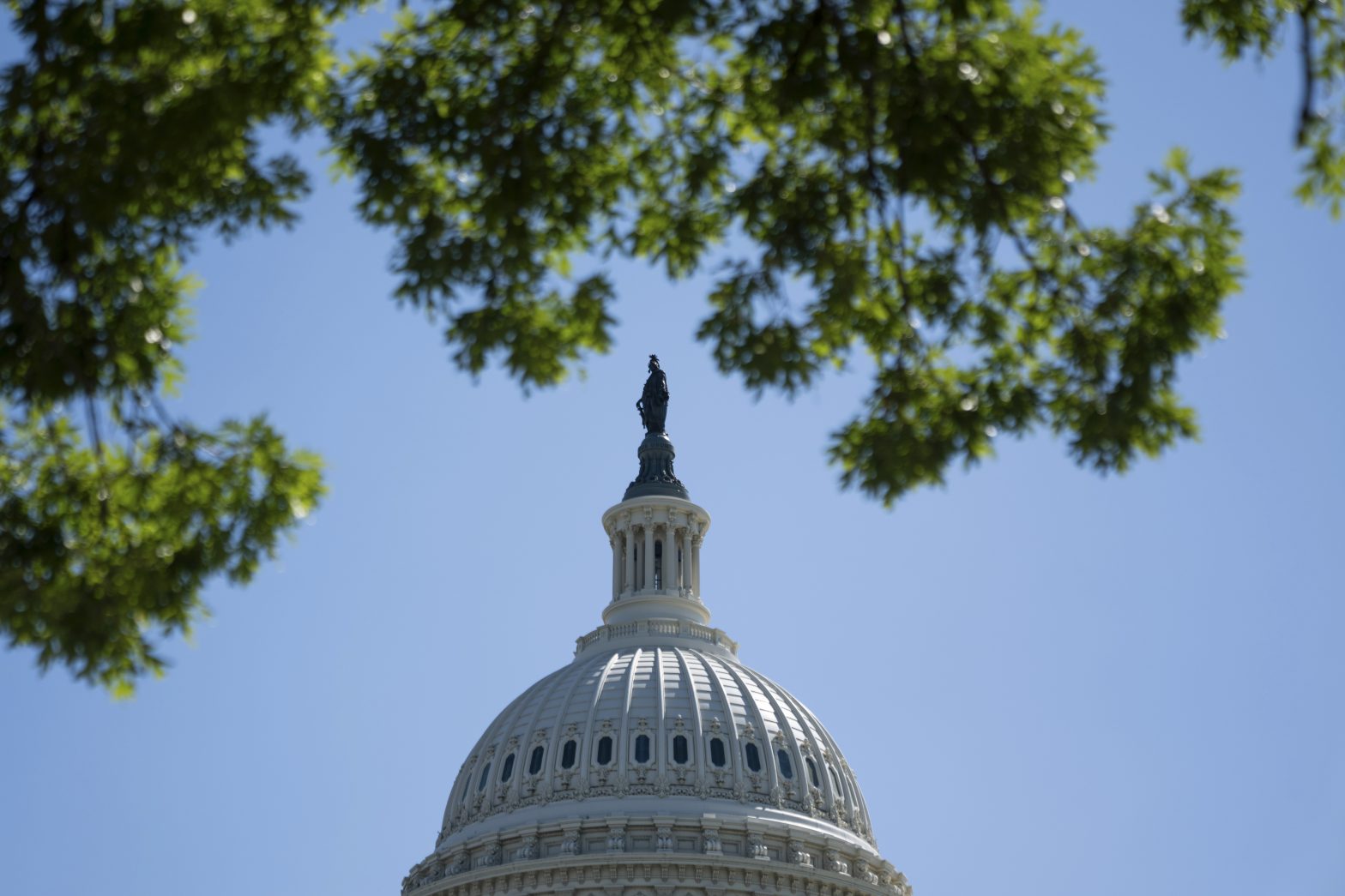 House passes bill to aid Ukraine, impose new sanctions on Russia