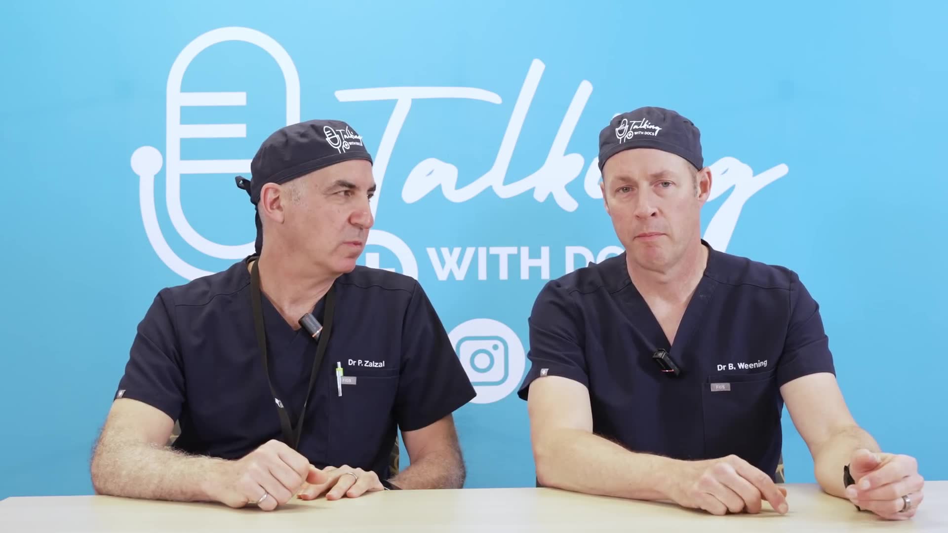 Robotic versus traditional knee replacement: is the technology really ...