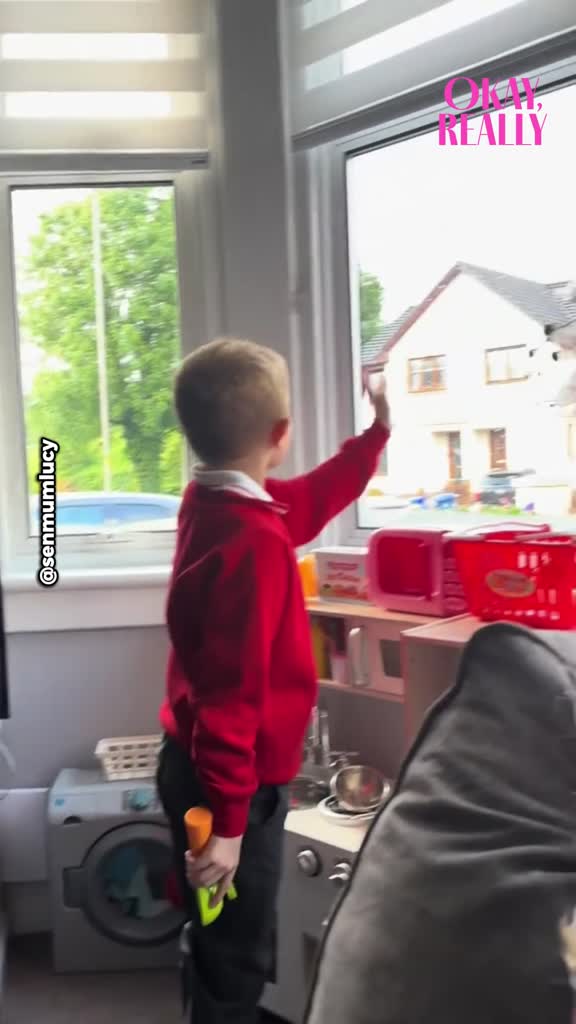 Little boy’s favorite garbage truck driver becomes part of the family