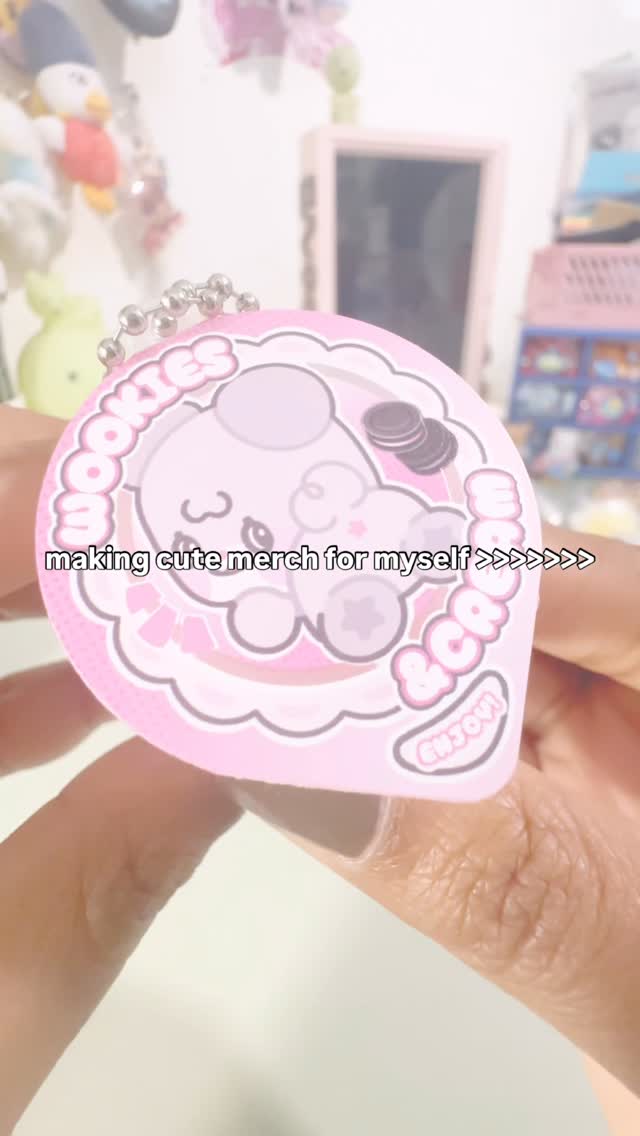 Making cute merch keychains for myself and more