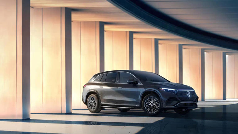 2025 Mercedes-Benz EQS SUV