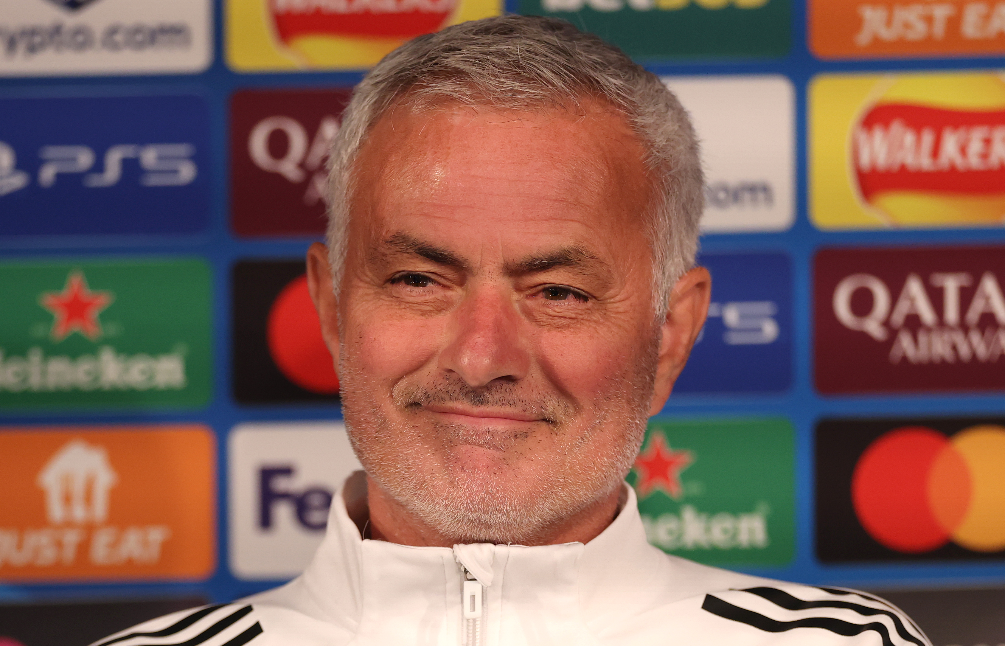 Jose Mourinho tells Real Madrid to sign £80m Man Utd target