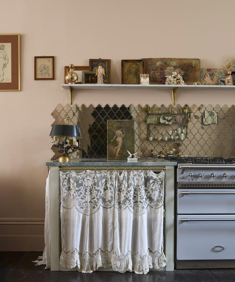 Pearl Lowe skipped subway tiles for a curved art deco backsplash that ...