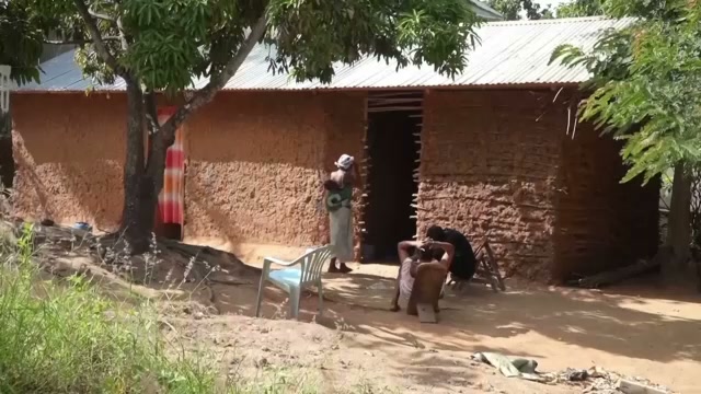 Rumors and mistrust persist over Ebola outbreak