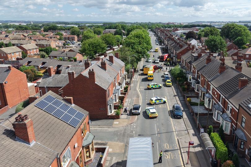 Normanton bin lorry crashes into four cars and wall - Police statement ...