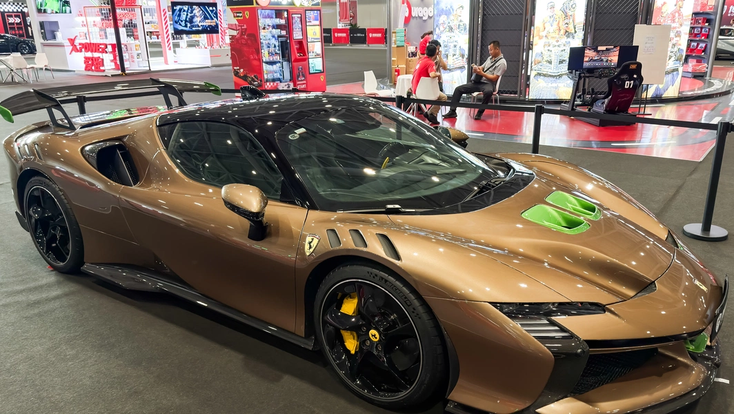 Ferrari rejects self-driving future while keeping gas engines