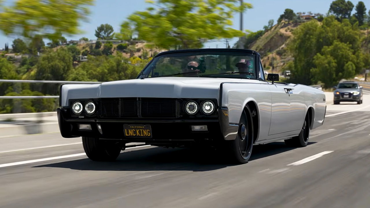 Is this the smoothest custom Lincoln on the road?