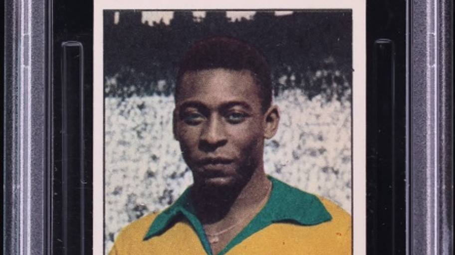 The 4 essential and iconic cards of the Brazilian legend Pele