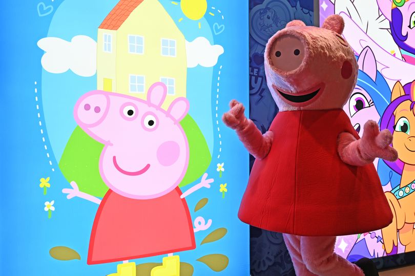 Man threatens to sue Peppa Pig after finding book he wrote as a kid