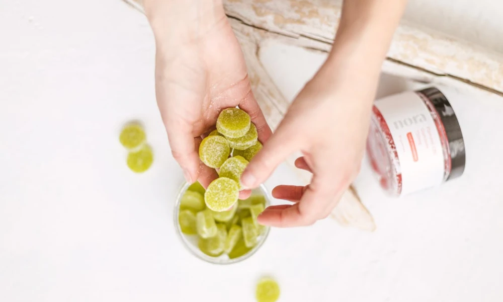 How to make herbal gummies for relaxing evenings