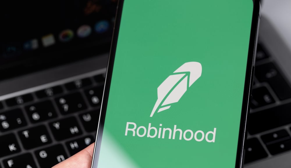 Robinhood's customers walked away because of a 25-year-old trading rule ...