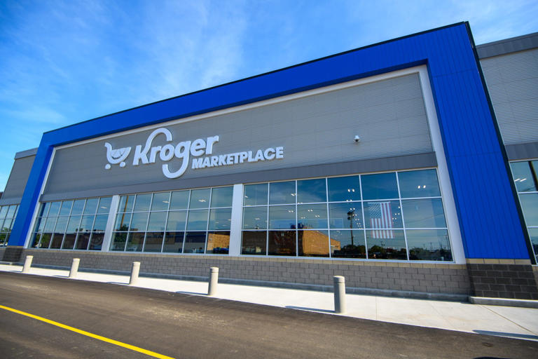 Expert predicts Kroger will face 'difficult decisions' moving forward