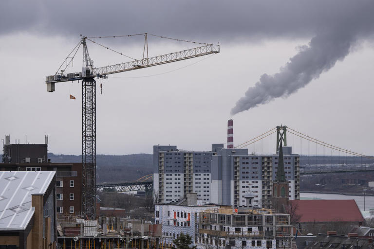Halifax neighbourhood evacuation ends after unstable crane repaired ...