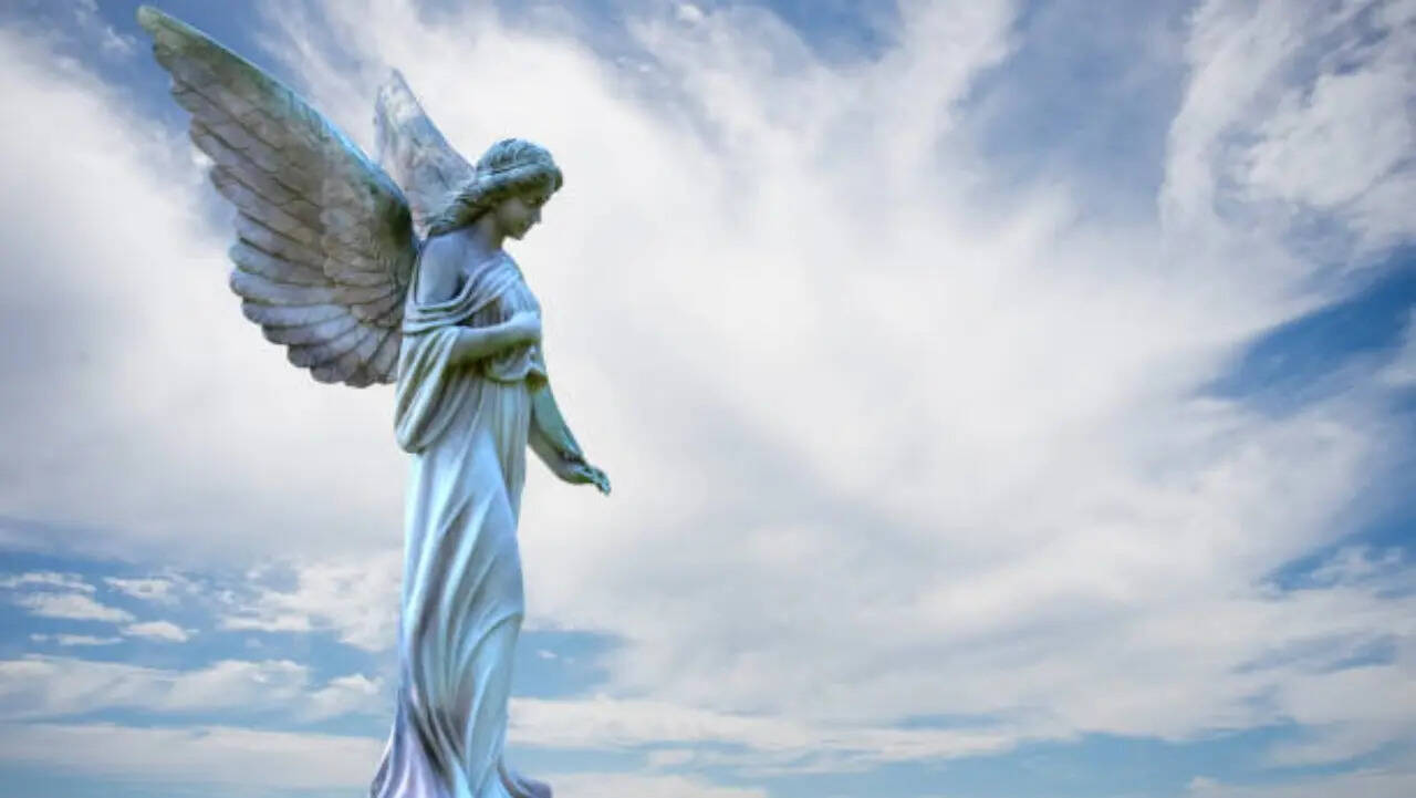 Six signs that guardian angels guide you